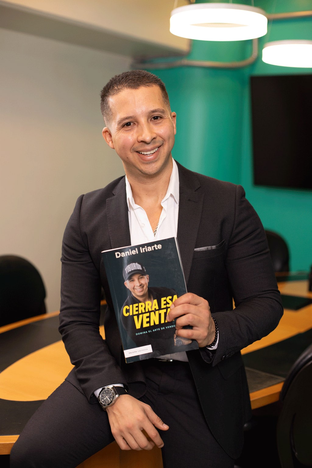 Libro - Cierra esa venta - El Tiburón Daniel
